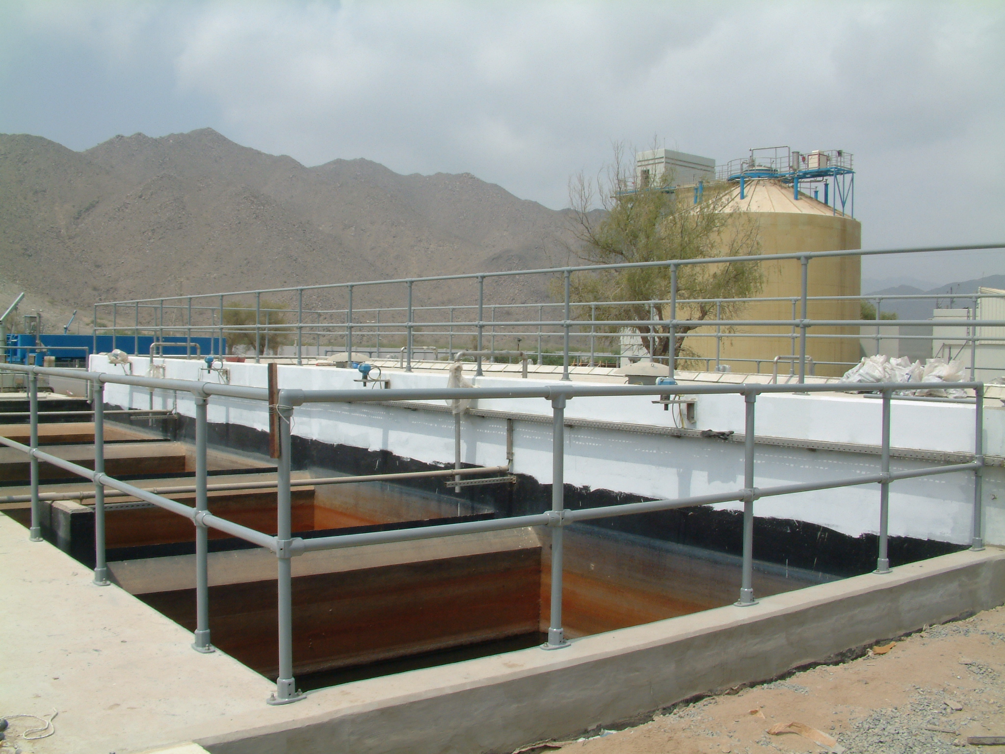 Kee Klamp® Pipe Fittings - Modular Guardrail & Railing Systems - Kee Safety