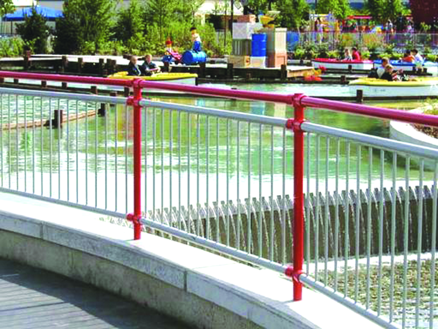 Guardrails and Handrails for Public Parks - Kee Safety
