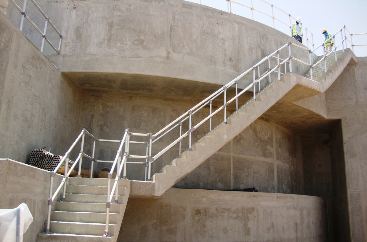 Kee Lite® Aluminum Railings - Modular Guardrail Components - Kee Safety